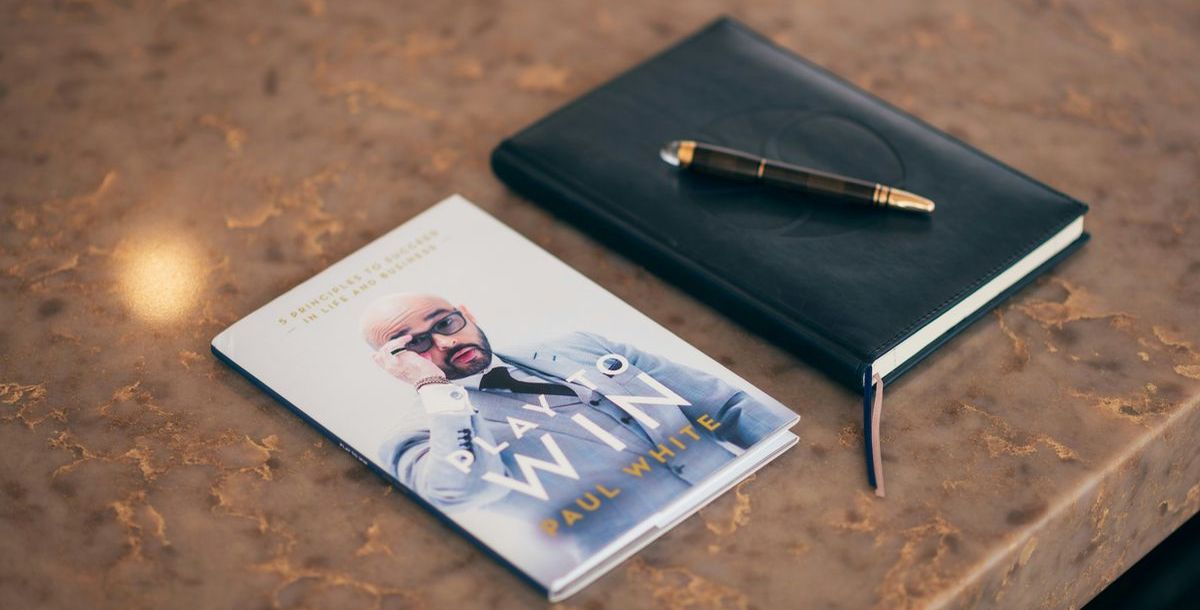 Come imprenditori e celebrità scrivono i loro libri | Sierks.com